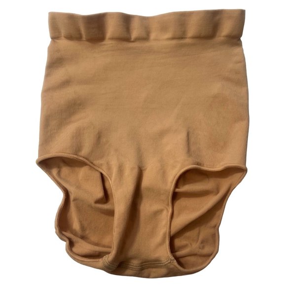 SKIMS | Intimates & Sleepwear | Skims Sculpting Midwaist Brief New ...